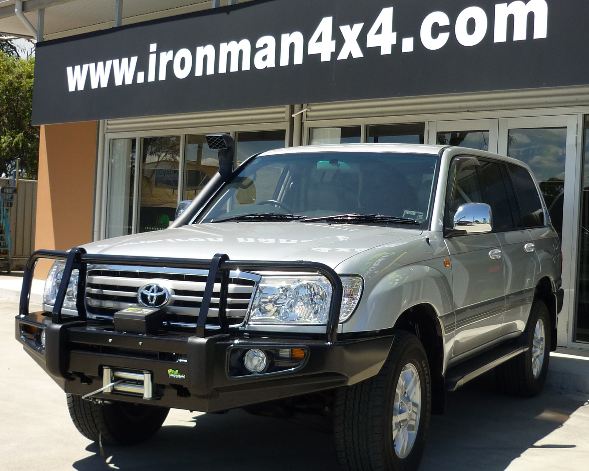 Land cruiser 100 bull bar store