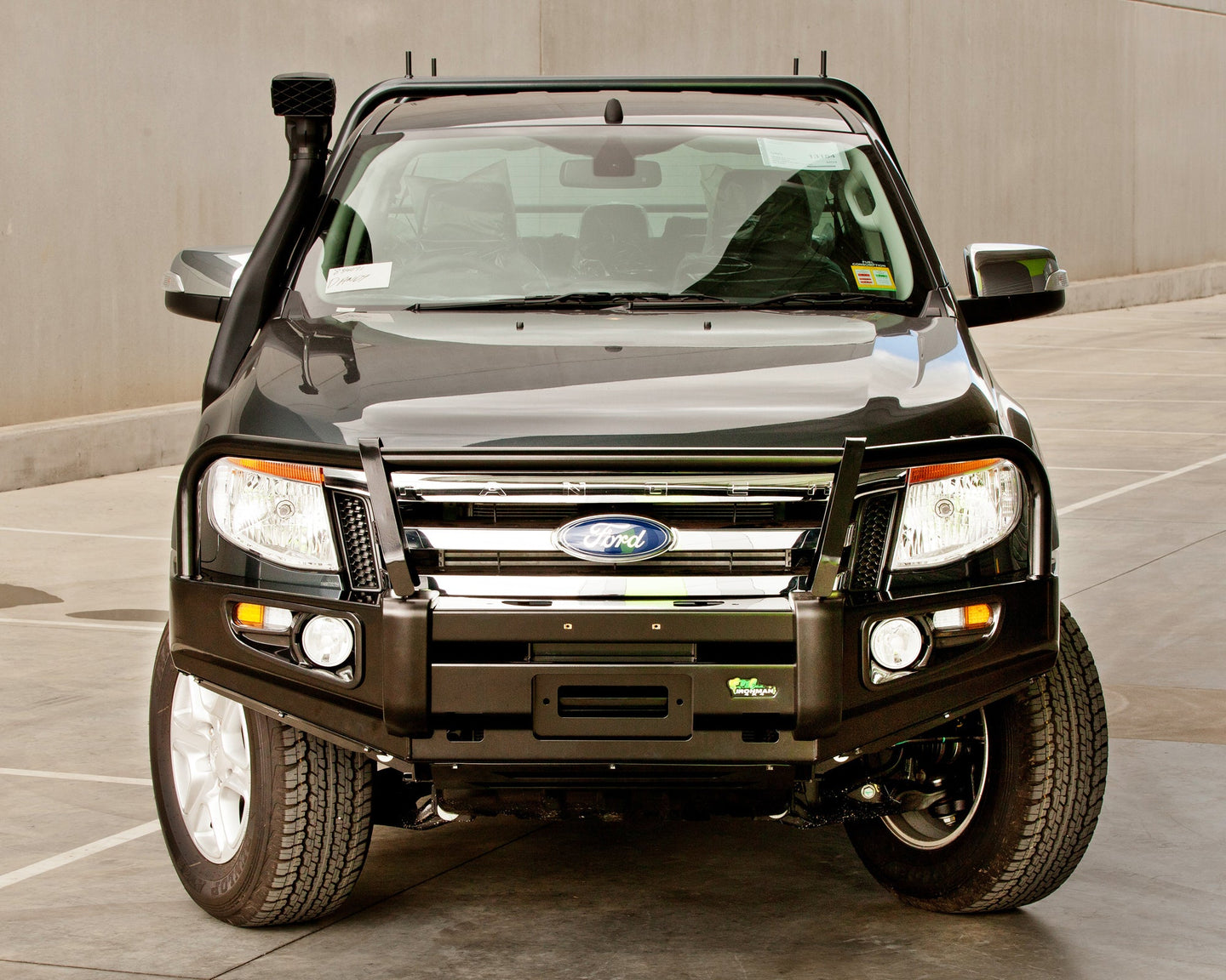 Deluxe Bull Bar for Ford PXI Ranger – IRONMAN 4X4 Australia