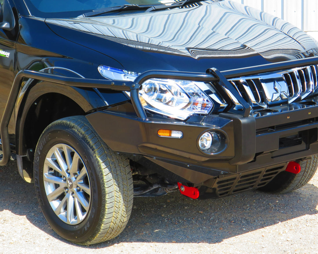 Deluxe Bull Bar for Mitsubish MQ Triton – IRONMAN 4X4 Australia