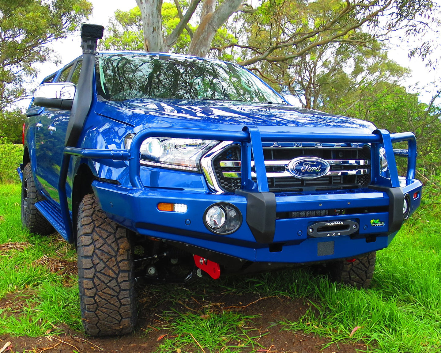 Deluxe Bull Bar for Ford PX3 Ranger – IRONMAN 4X4 Australia