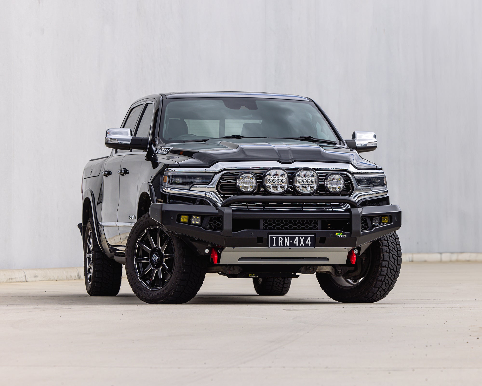 APEX Single Loop Bull Bar for Ram 1500 DT 2018+ with Light Kit ...