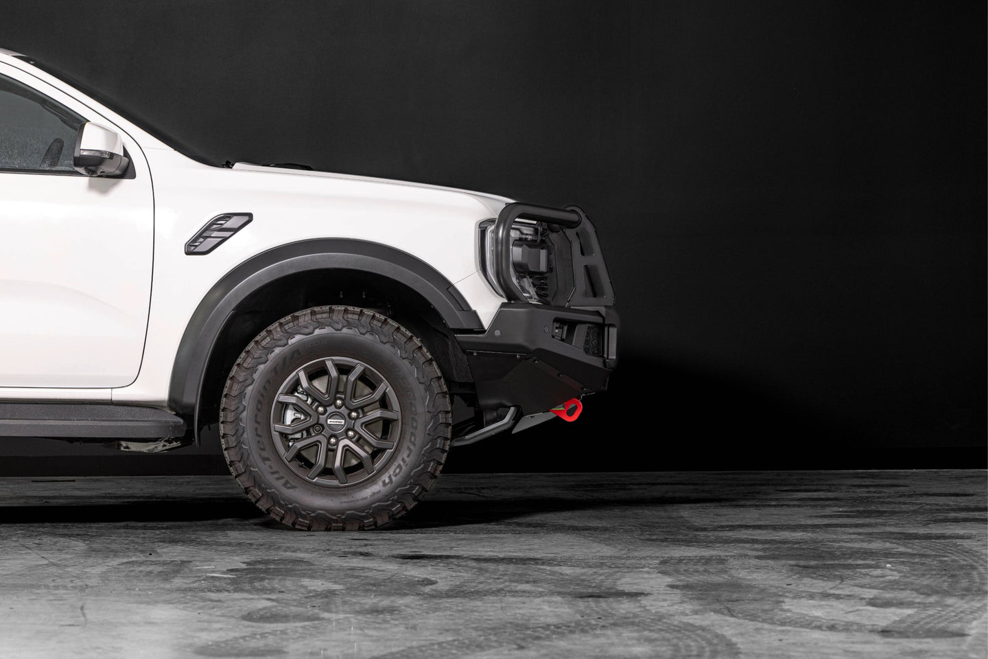 APEX Bull Bar For Ford PY Ranger Raptor – IRONMAN 4X4 Australia