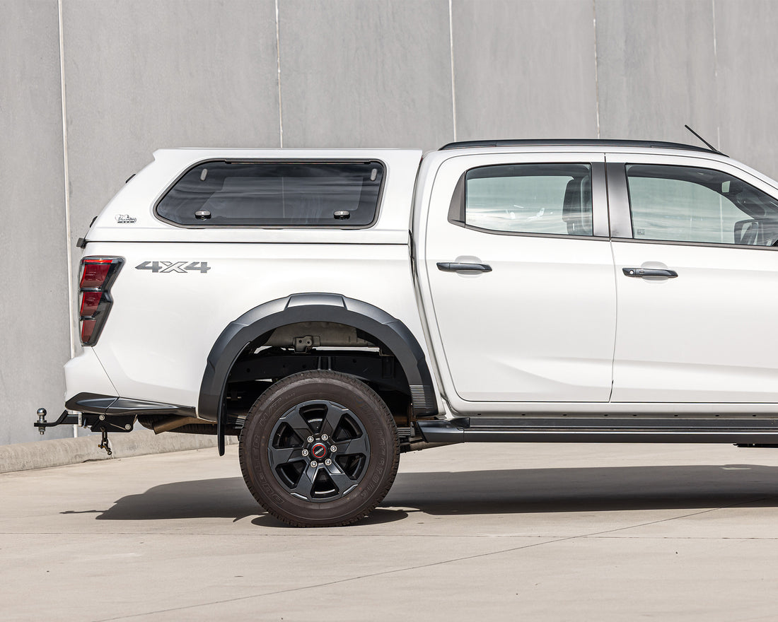 Pinnacle 2 Fibreglass Canopy (Pearl White) – IRONMAN 4X4 Australia