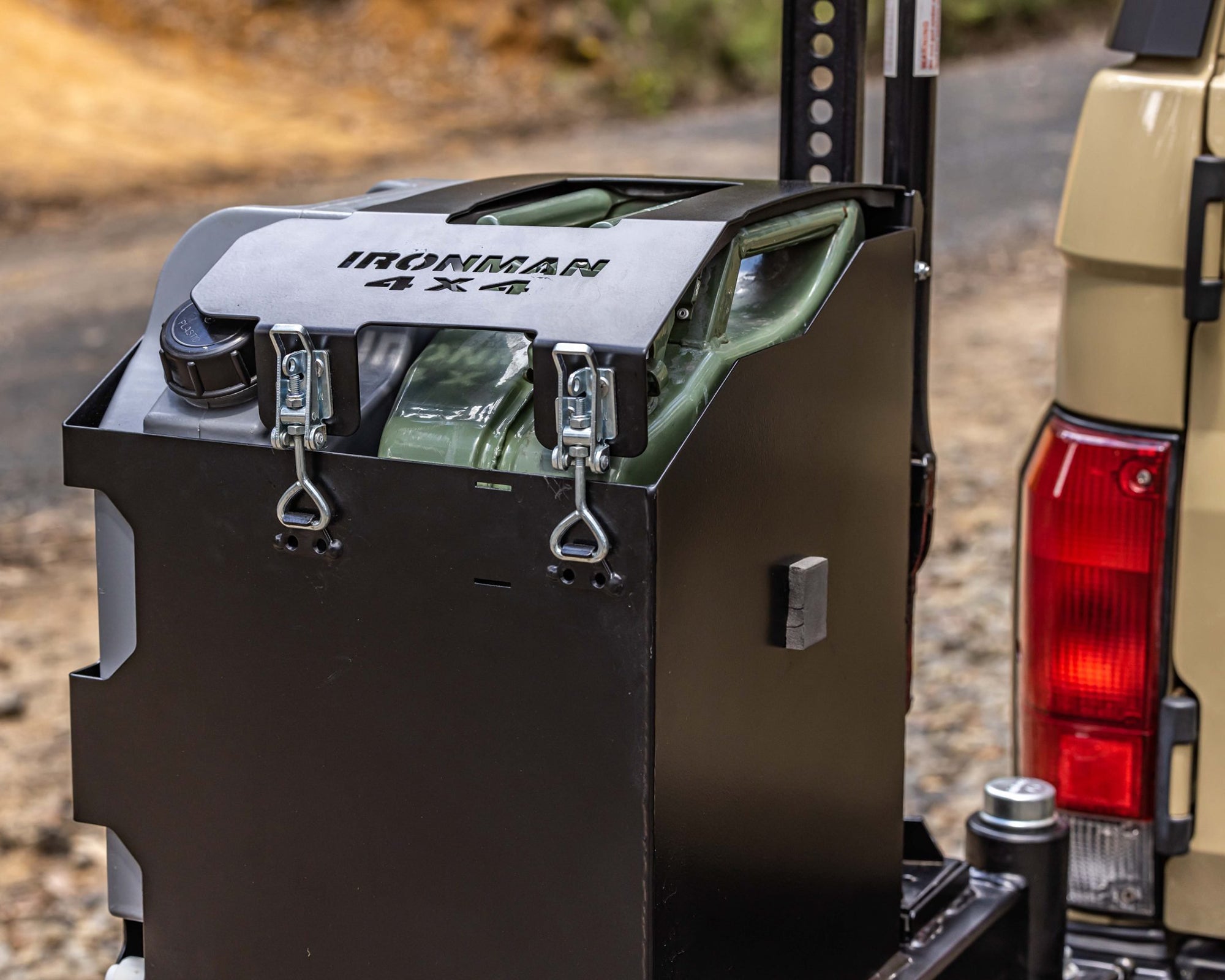 Rear Swingarm Double Jerry Can Holder for LandCruiser 76 and 78 - Left ...