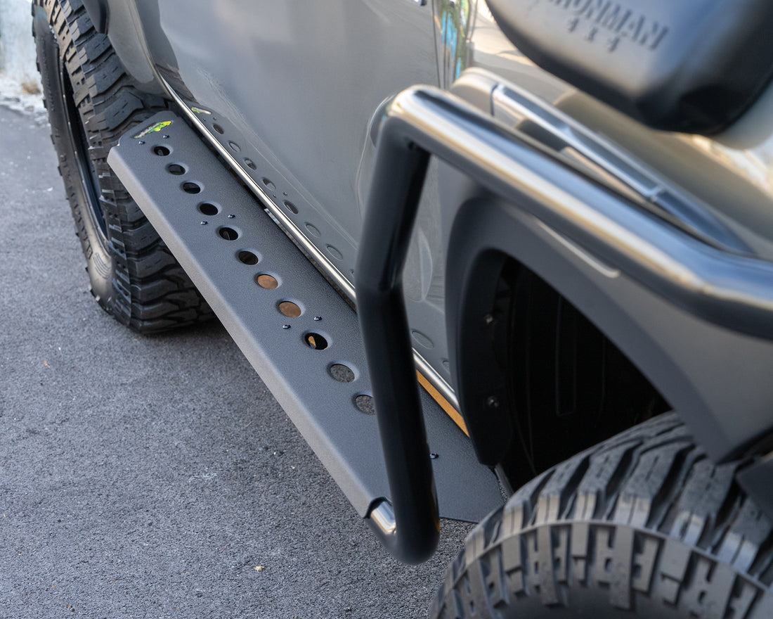 Steel 4x4 Premium Side Steps & Rails for Toyota LandCruiser 79 Series ...