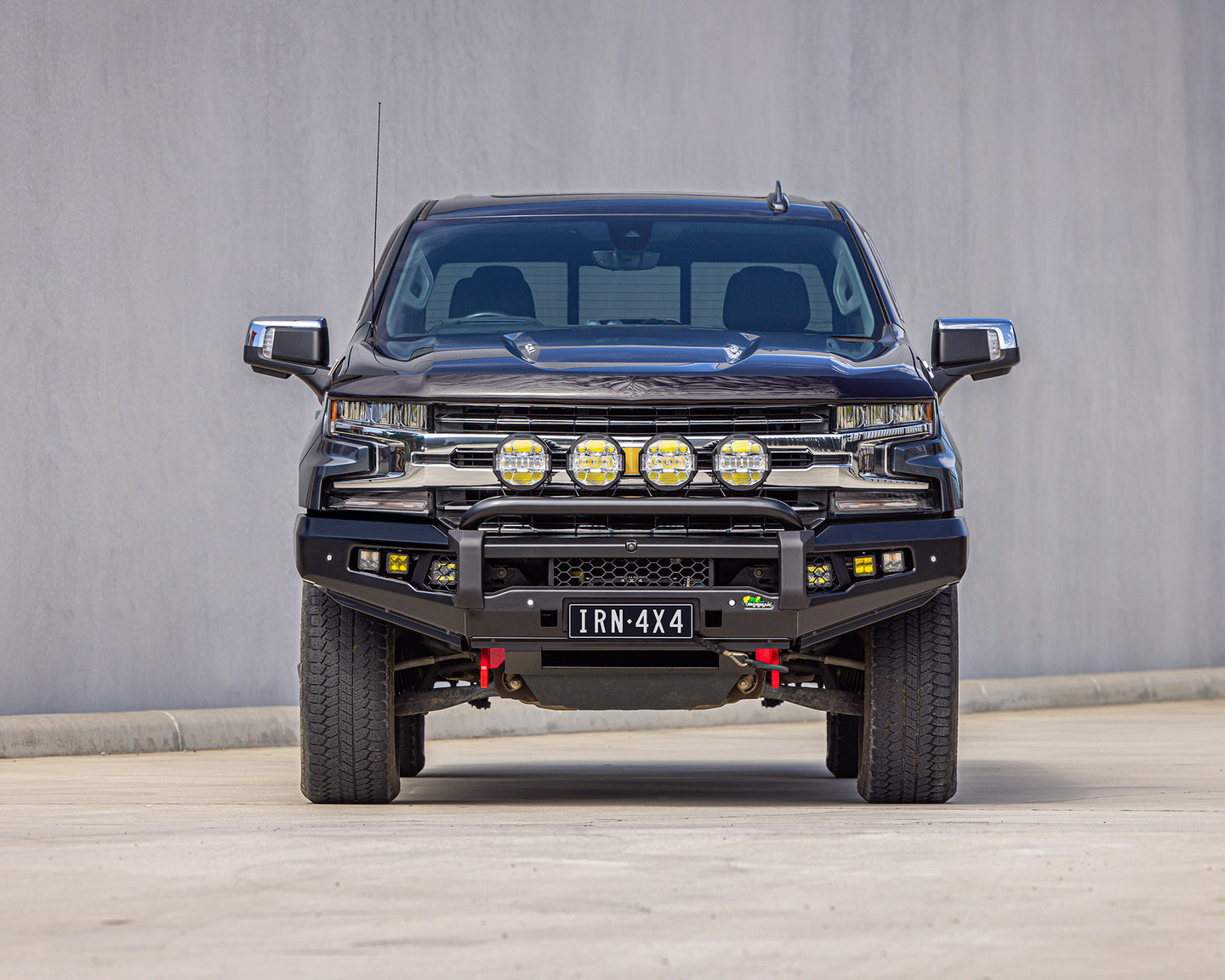 APEX Single Loop Bull Bar & Lights Kit – IRONMAN 4X4 Australia