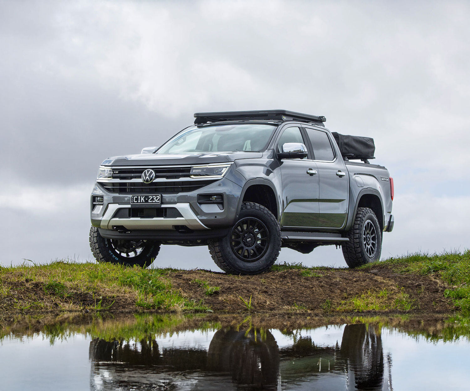 Roof Racks & Cross Bars for Volkswagen Amarok – IRONMAN 4X4 Australia