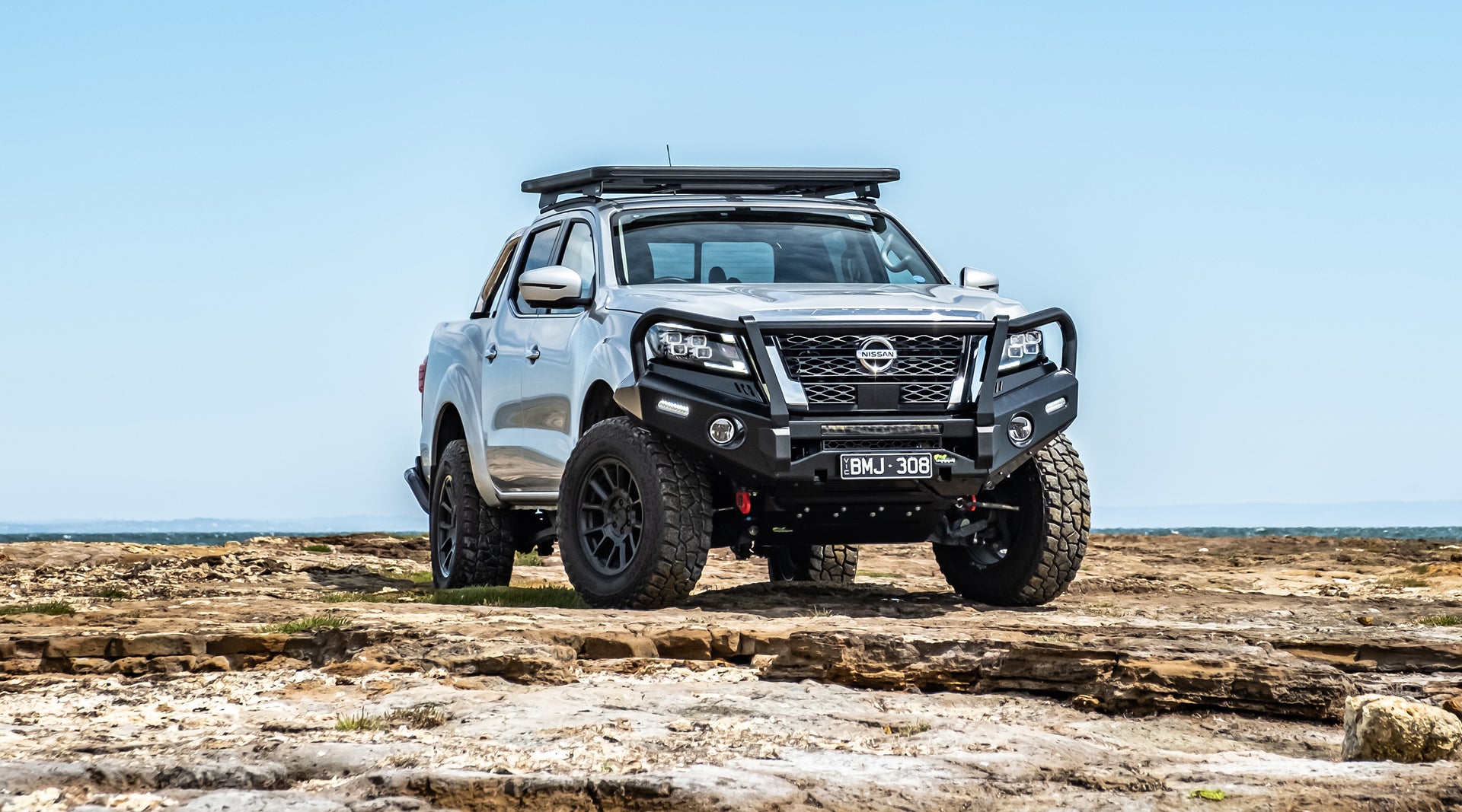 Bull Bars for Nissan Navara NP300 2021+ – IRONMAN 4X4 Australia