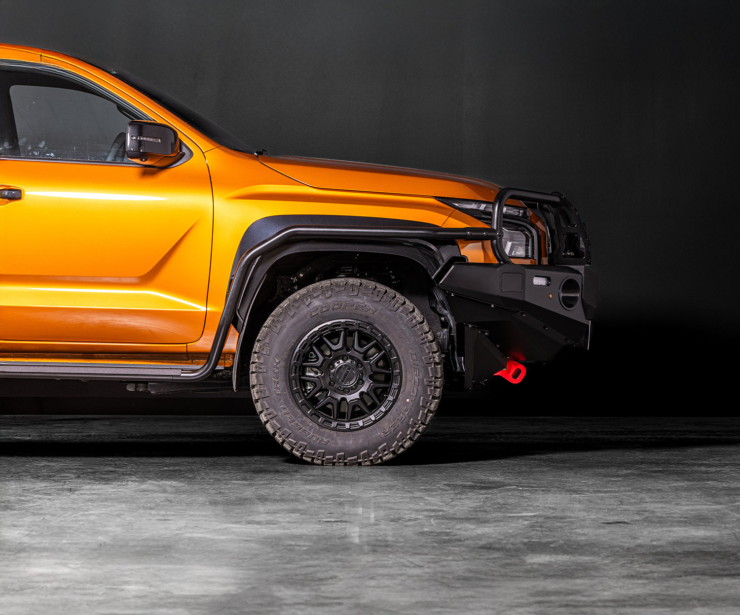 Side Steps & Rails for Mitsubishi Triton – IRONMAN 4X4 Australia