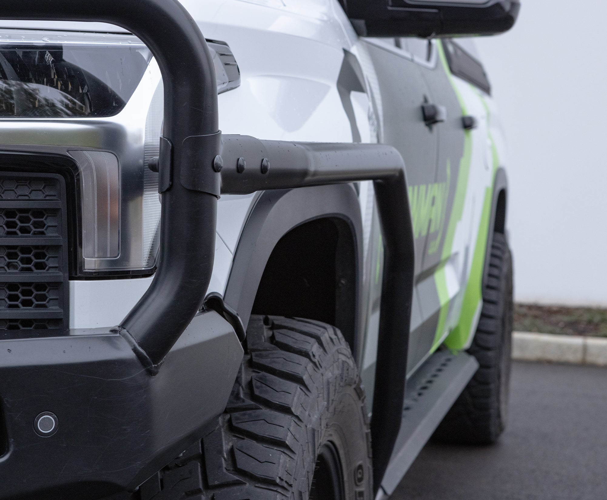 Steel 4x4 Side Steps & Rails for Toyota Tundra – IRONMAN 4X4 Australia